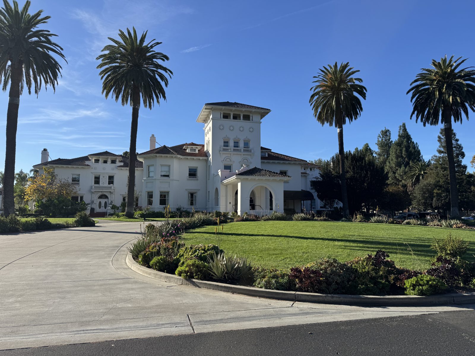 Hayes Mansion San Jose: A Historic-Looking Hilton in the Suburbs - food ...